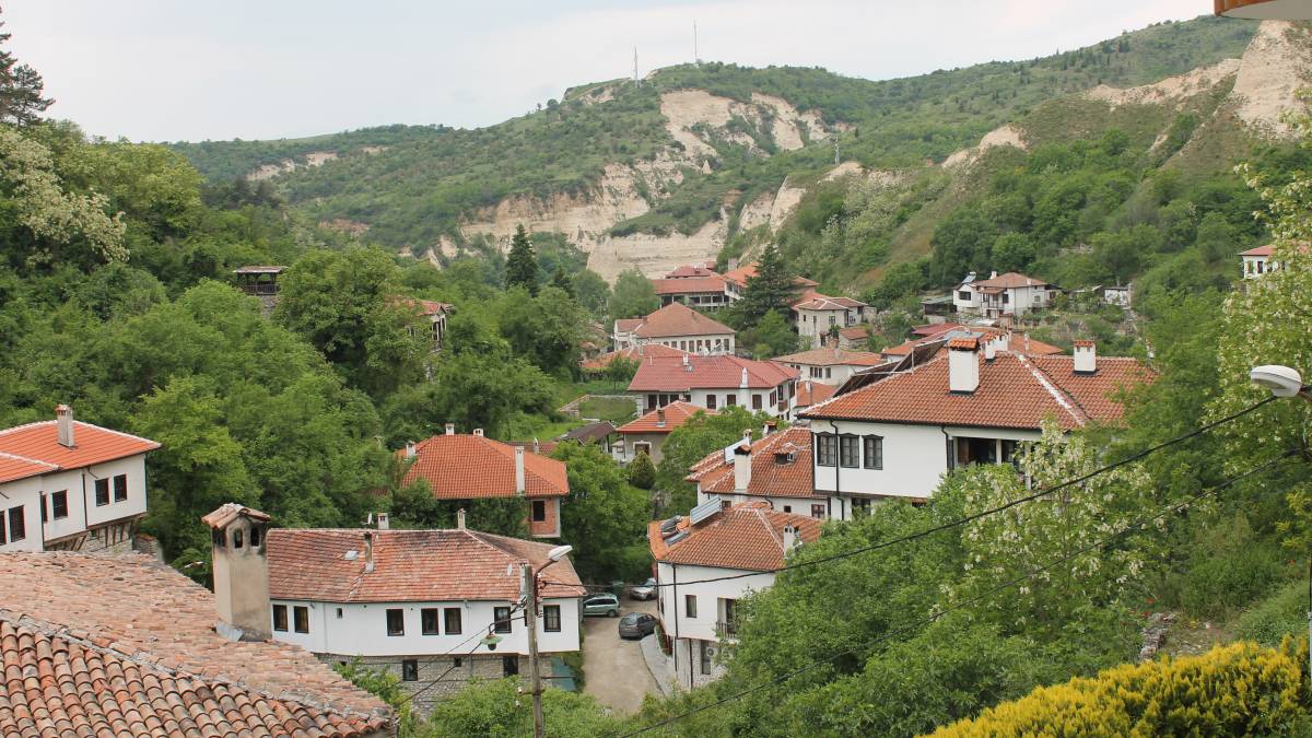 Full Day Tour to Melnik and Rozhen Monastery | from Sofia | Find our ...